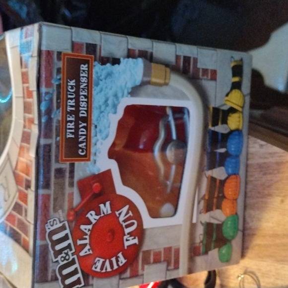 M&M'S | Party Supplies | Limited Edition Eminems Fire Truck Candy ...